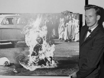 Malcolm Browne and the Burning Monk – retroculturati